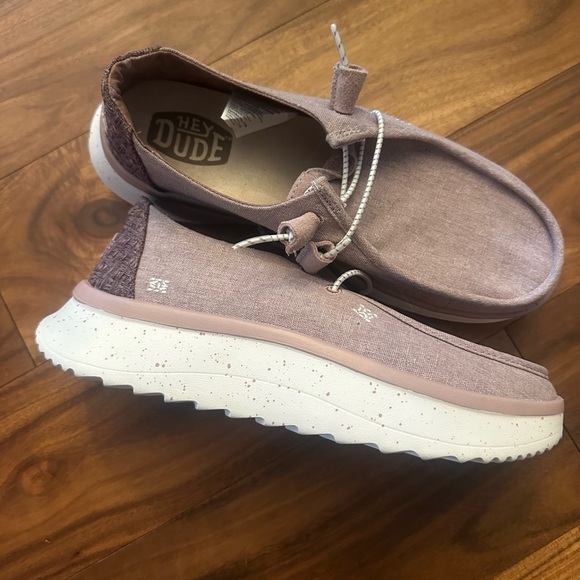 Hey Dude | Shoes | New Hey Dude Wendy Peak Platform Mauve Sz | Poshmark